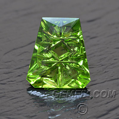 Peridot "Stellar"™ Cut by Andrew Gulij - Gemfix